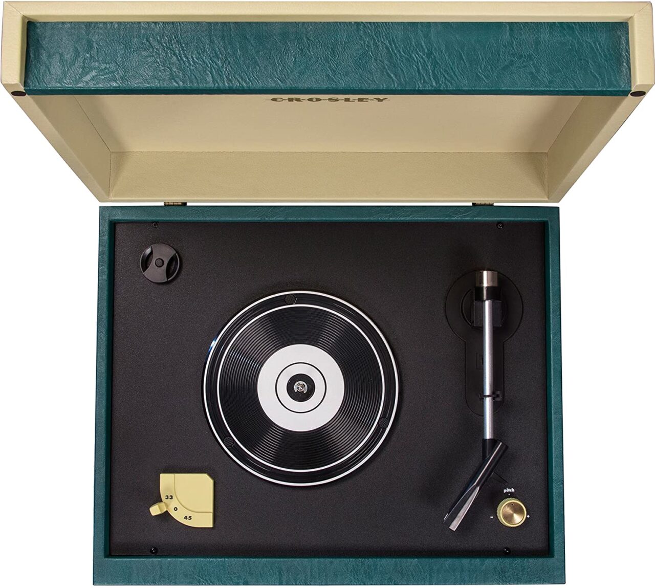 The Crosley CR6233A-RE Dansette Bermuda - Review